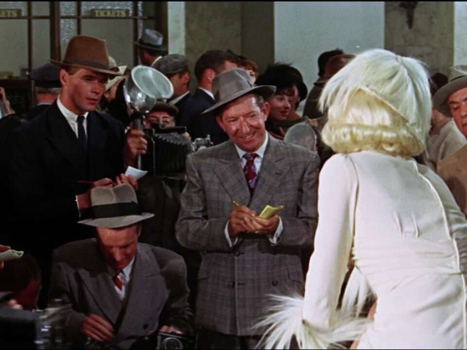 Death at Sir Francis Drake: 2 actors and a tragic accident