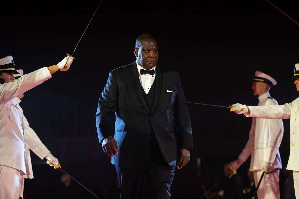 Inside Tilman Fertitta and family’s annual San Luis Salute with Maroon ...