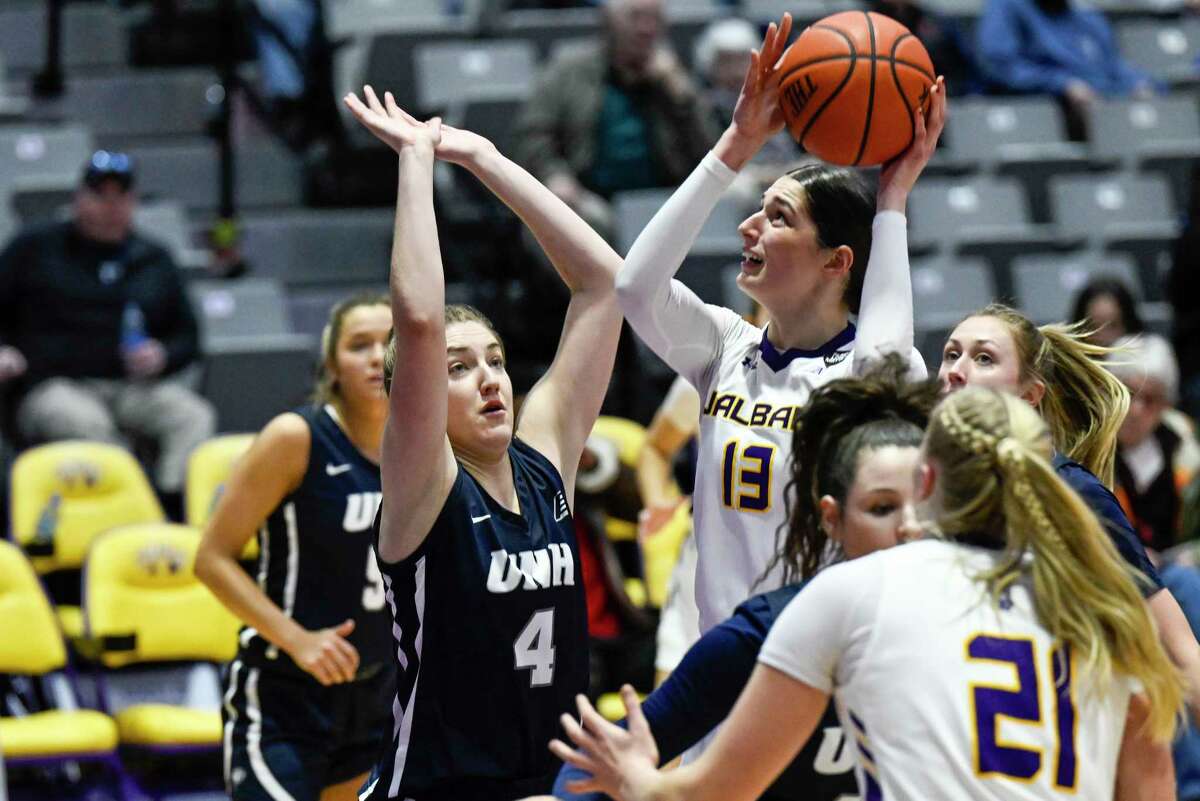 Decortes, Hahne ready for final year with UAlbany women's basketball