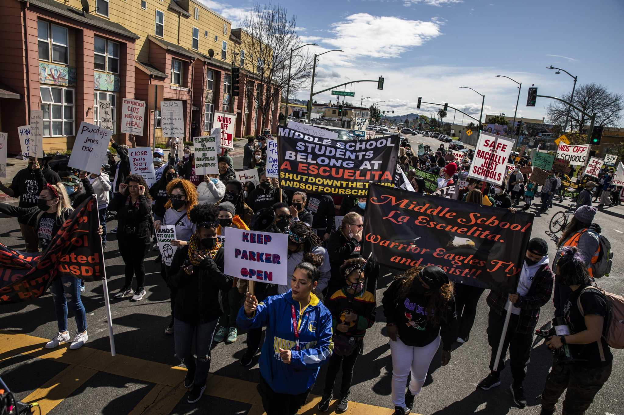 Oakland school district warns union against Friday walkout to protest ...