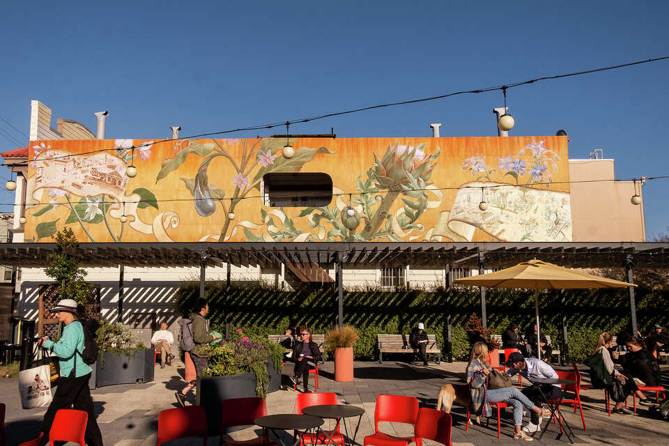 Noe Valley is the only neighborhood in SF with a town square