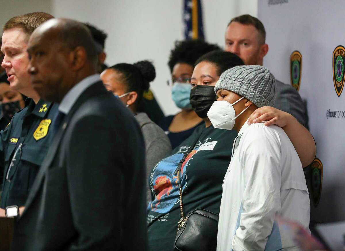 Man killed by Houston police was suspect in fatal west Houston McDonald ...