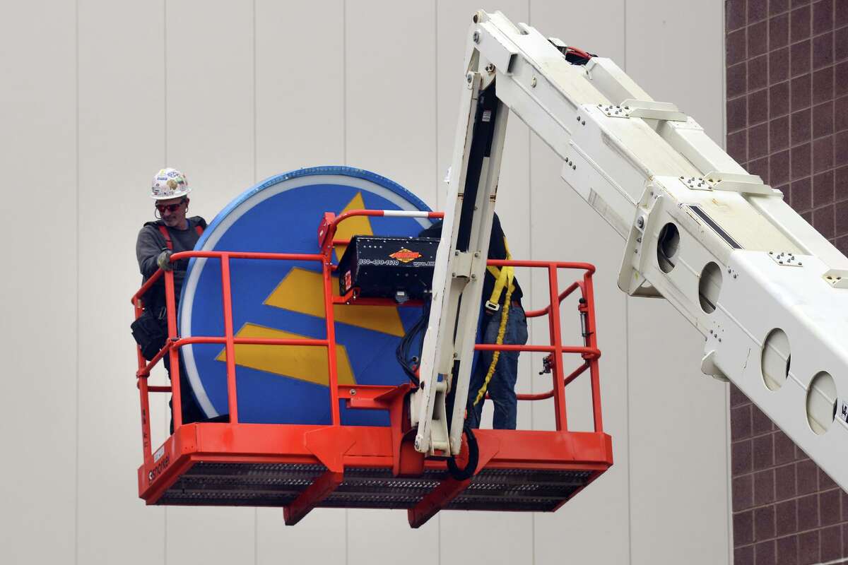 Bridgeport arena has new name, corporate sponsor