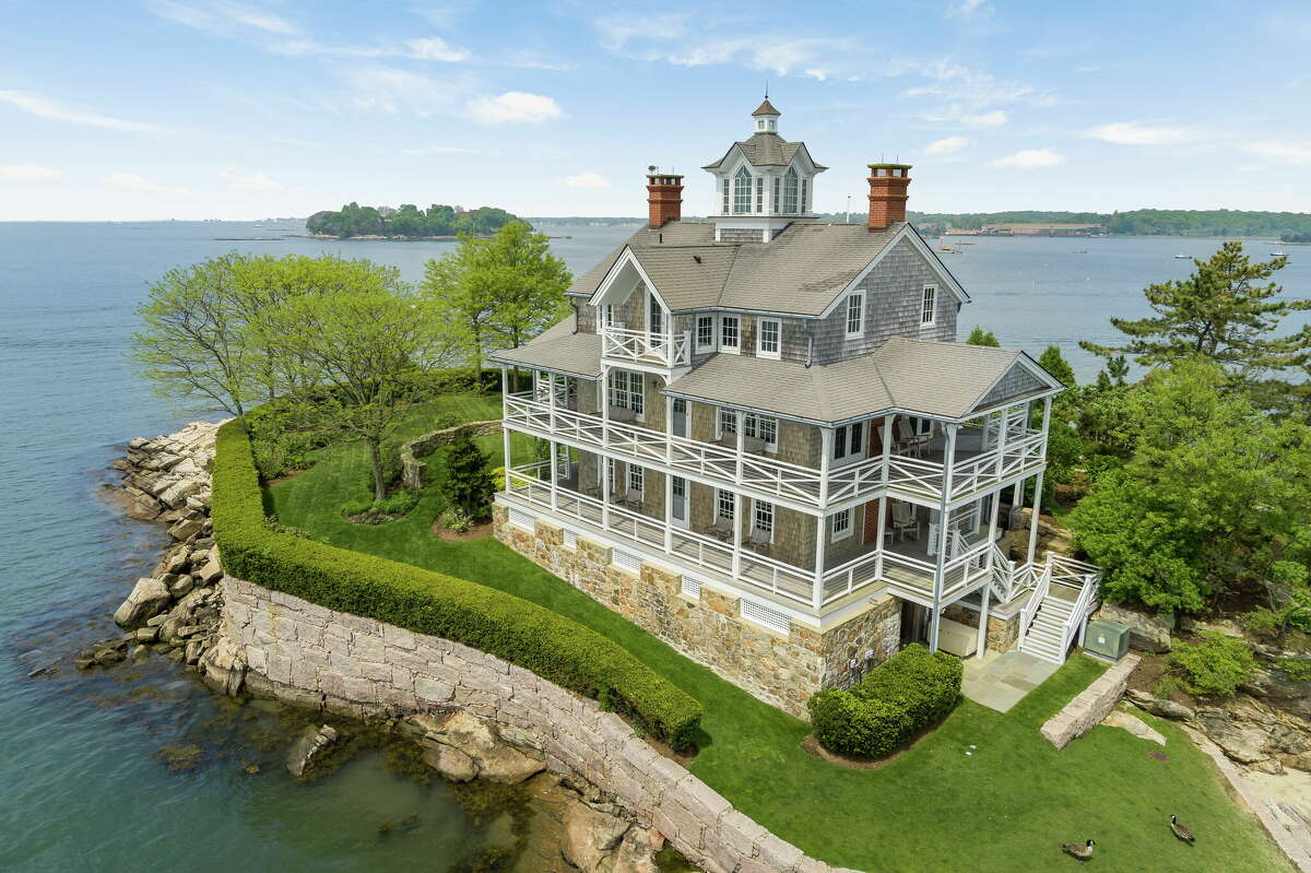 One of Branford’s Thimble Islands, Wheeler Island, sells for $3M