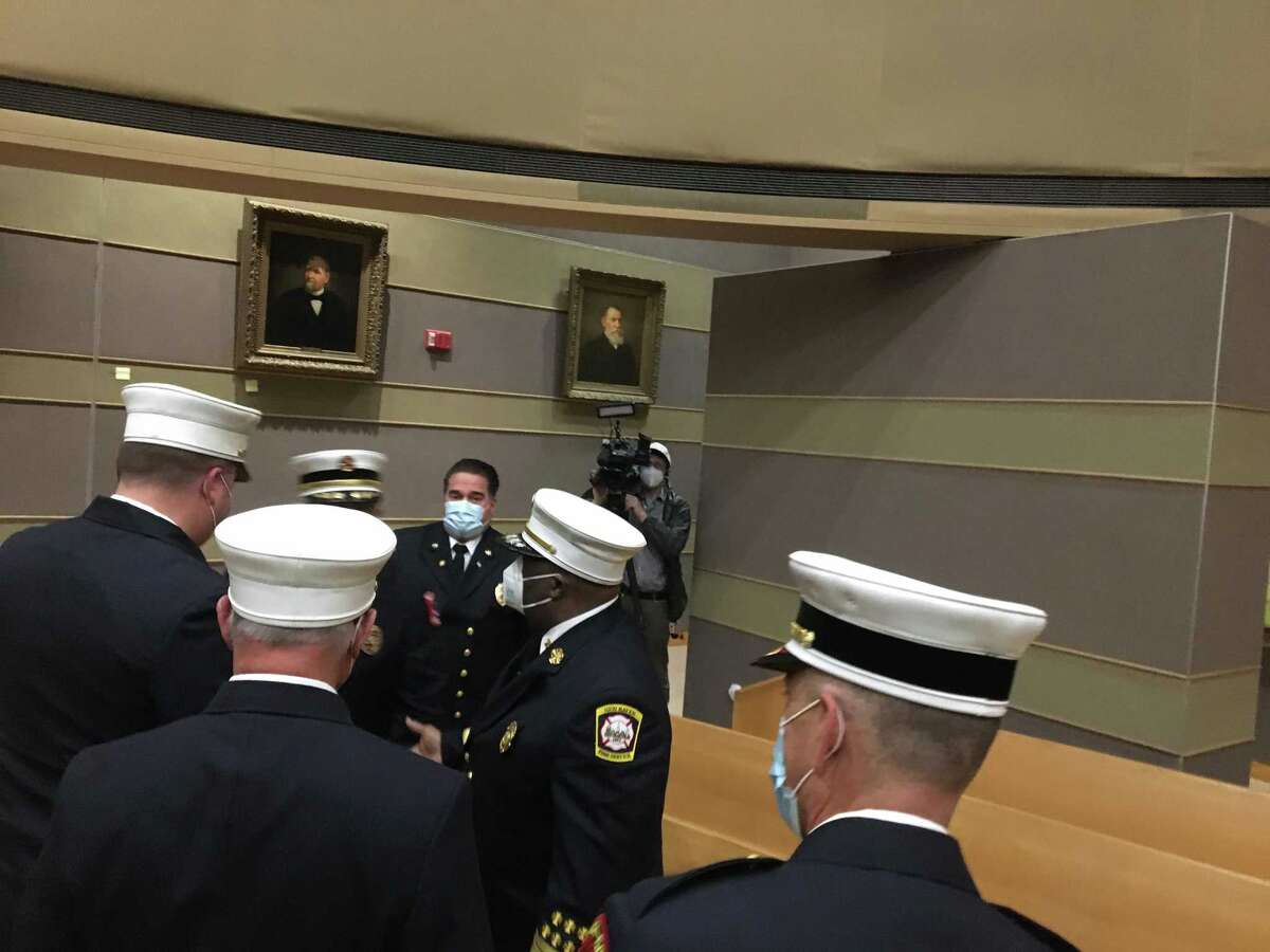 New Haven alders reappoint Fire Chief John Alston for a 4-year term ...