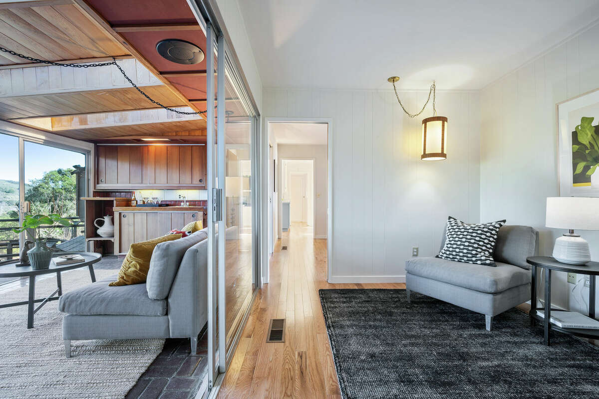 In 1949, this Bay Area home passed Maybeck's exacting standards. Now it ...