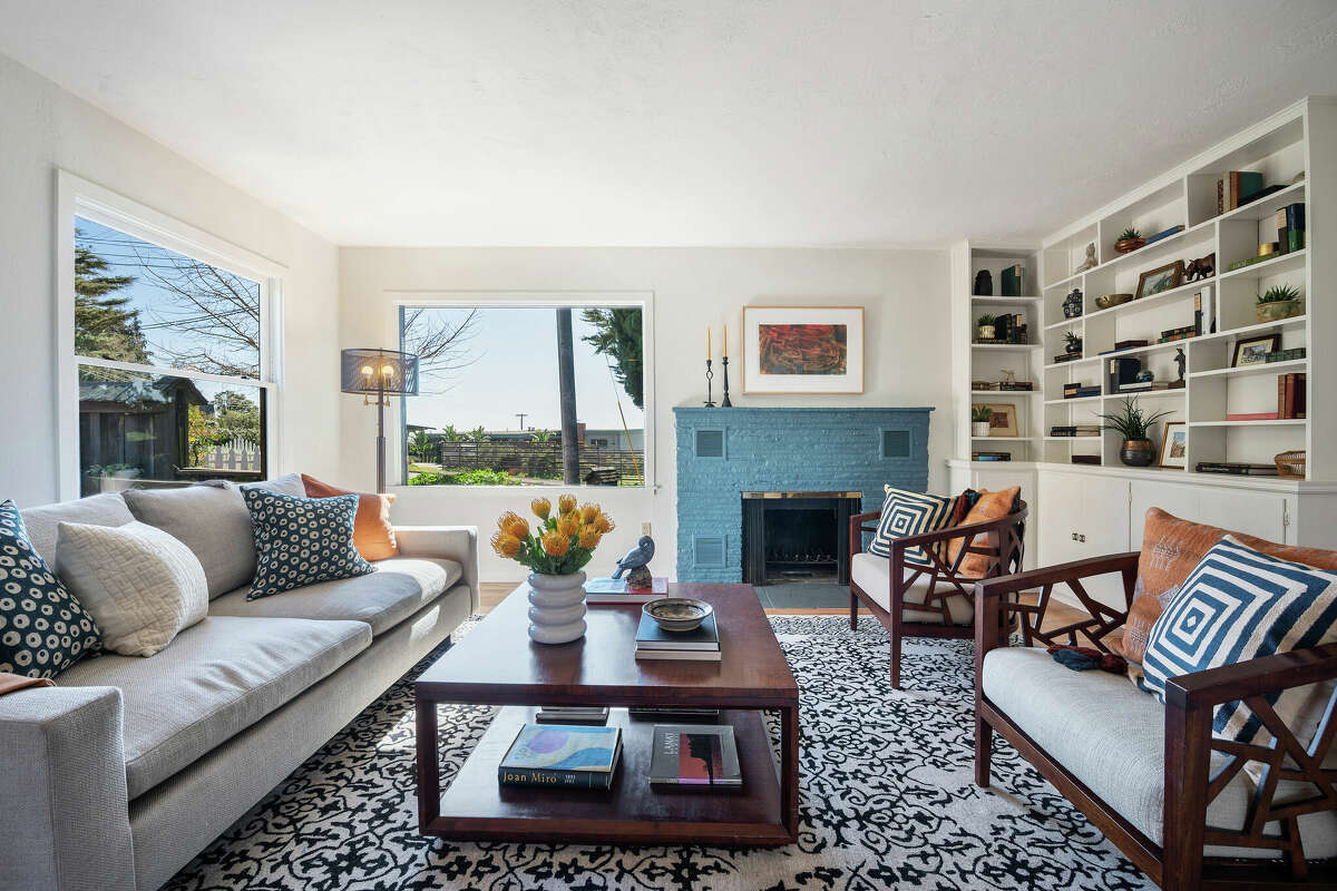 In 1949, this Bay Area home passed Maybeck's exacting standards. Now it ...
