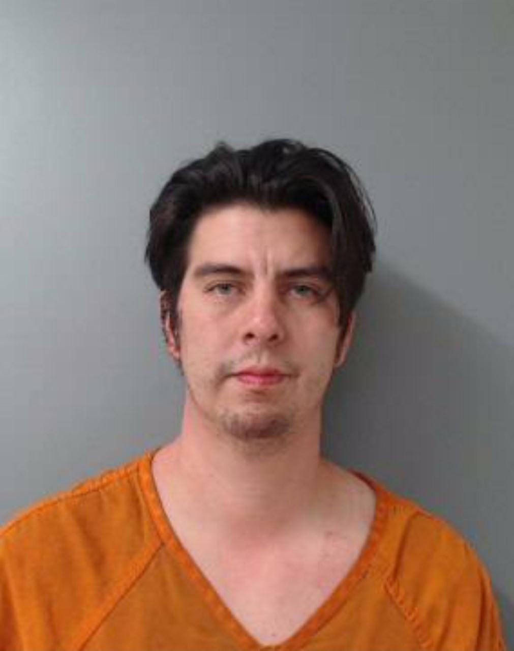 LPD: Civilian strikes burglary suspect with a soda glass bottle