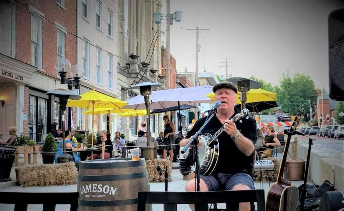 St. Pat's pub crawl will feature 14 Alton stops