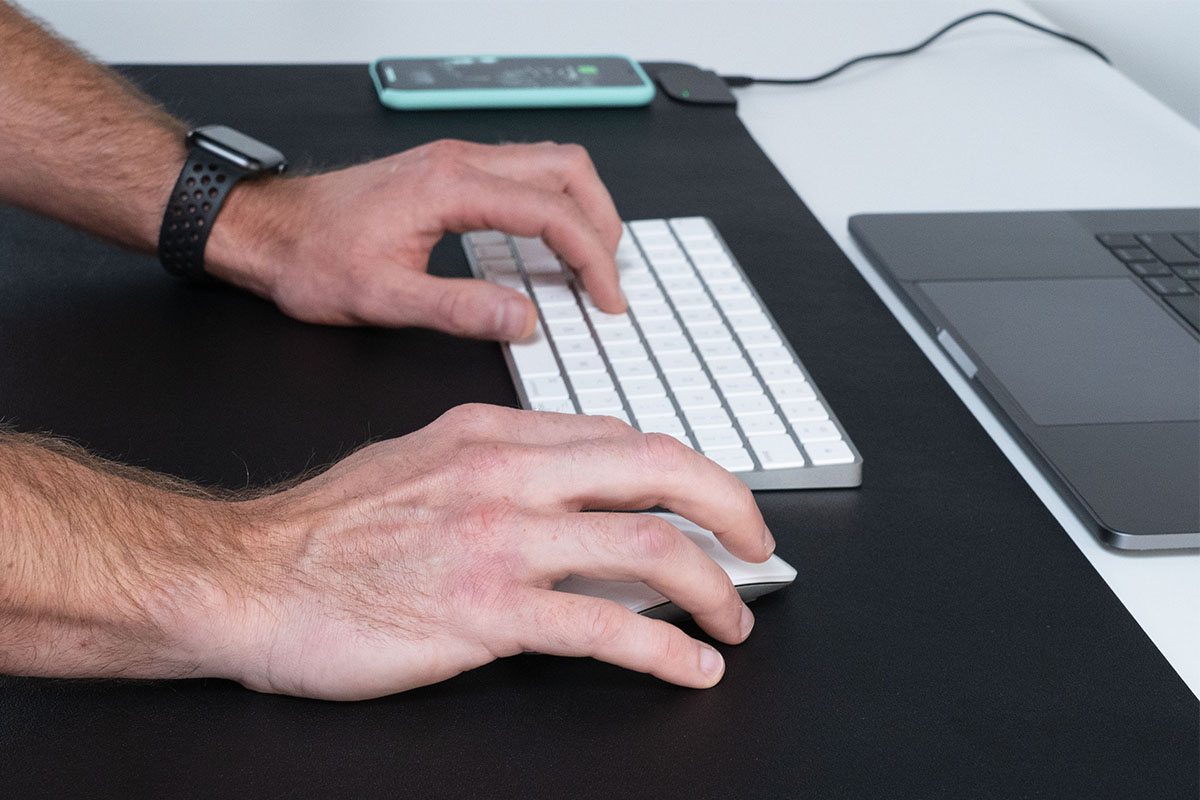 This $100 smart task pad is an office must-have