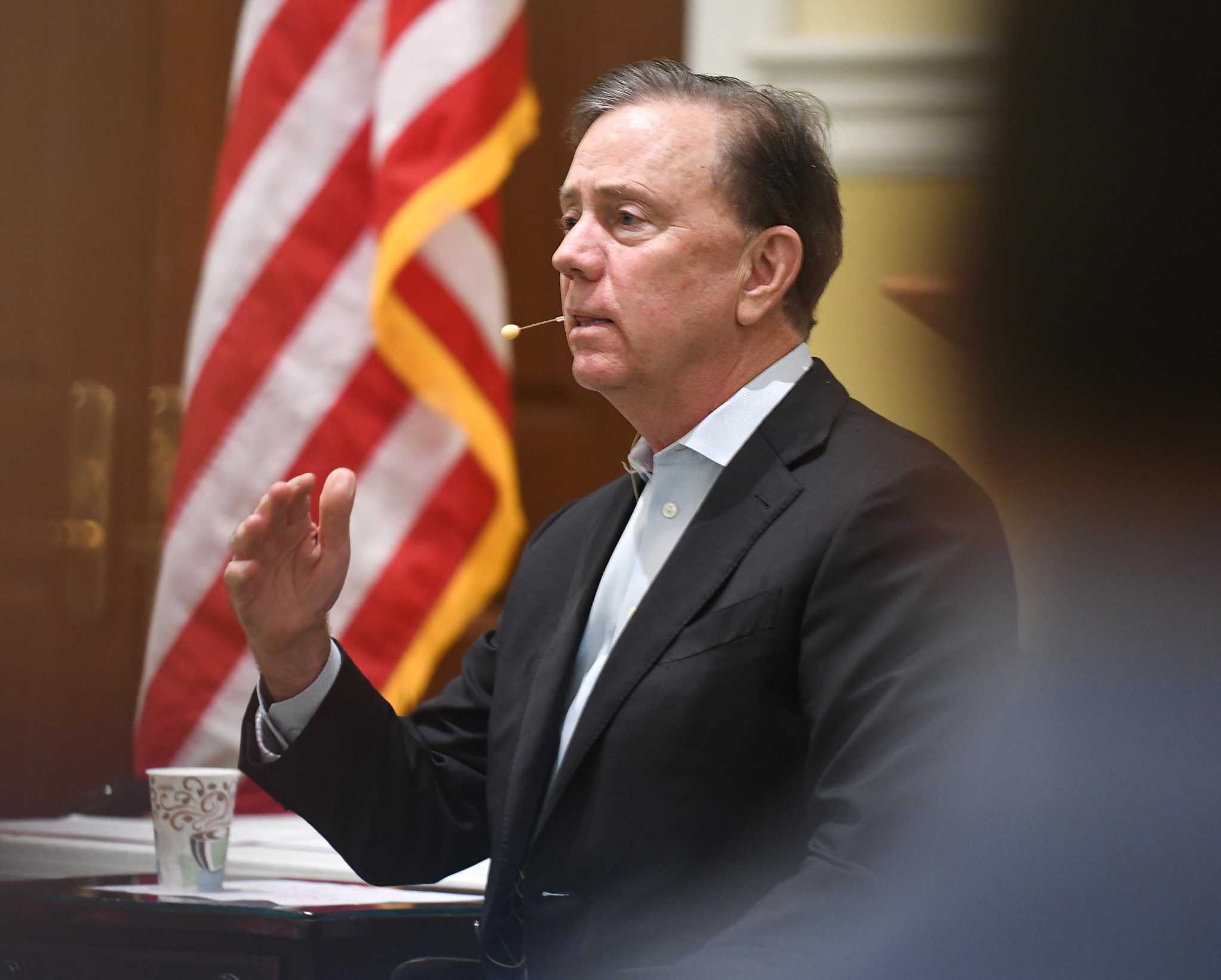 In Greenwich talk, Lamont looks beyond COVID to get CT’s economy ...