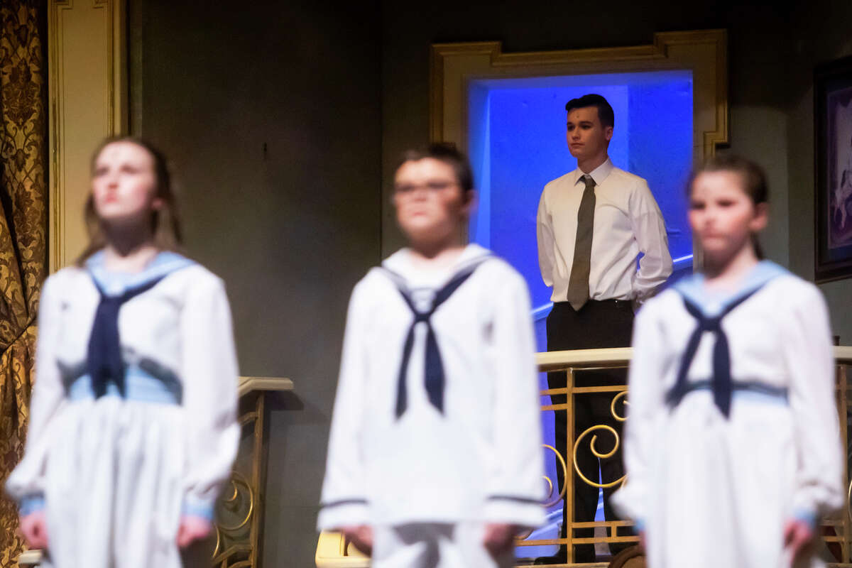 Dow High springs back into theater with ‘Sound of Music’