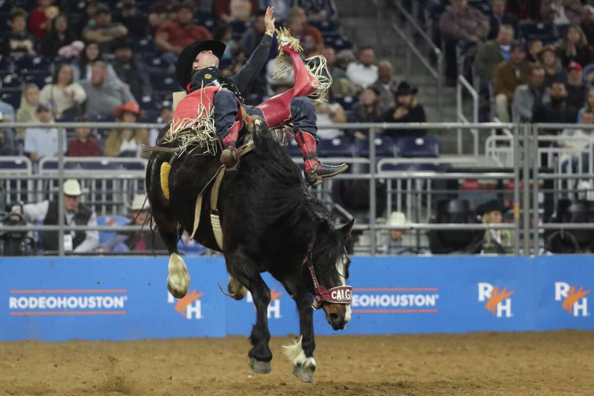 Photos: Wednesday's action at RodeoHouston
