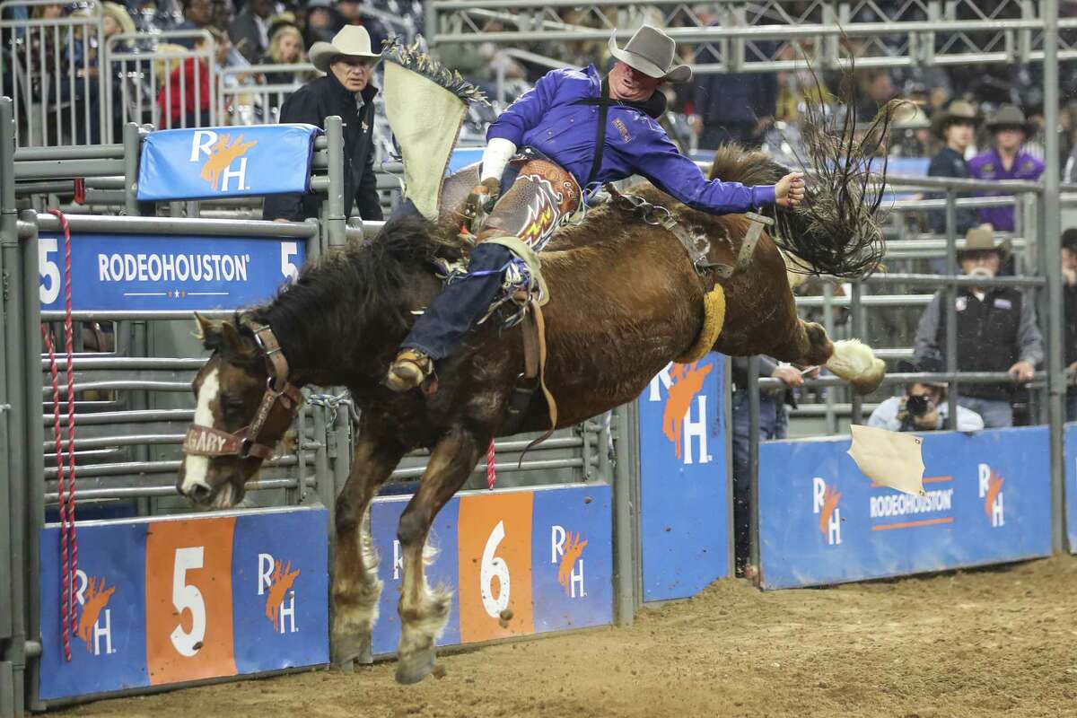 Photos: Wednesday's action at RodeoHouston