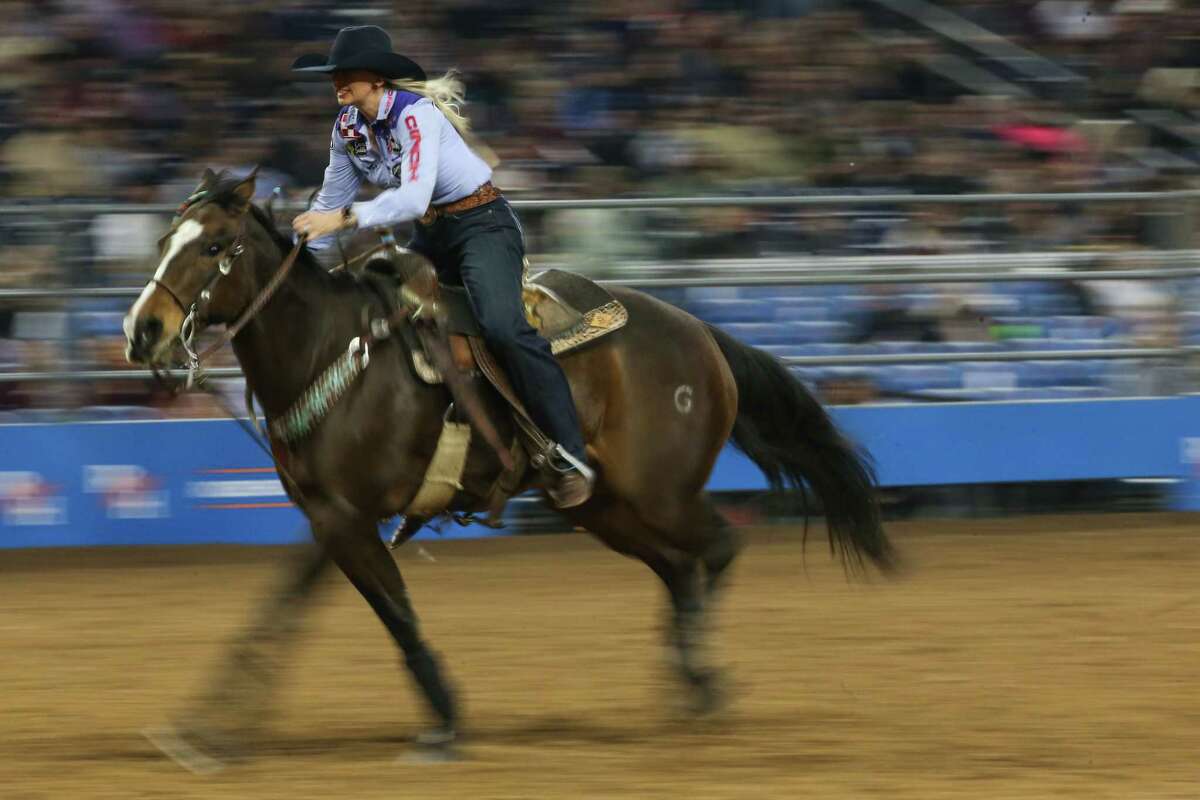 Photos: Wednesday's action at RodeoHouston