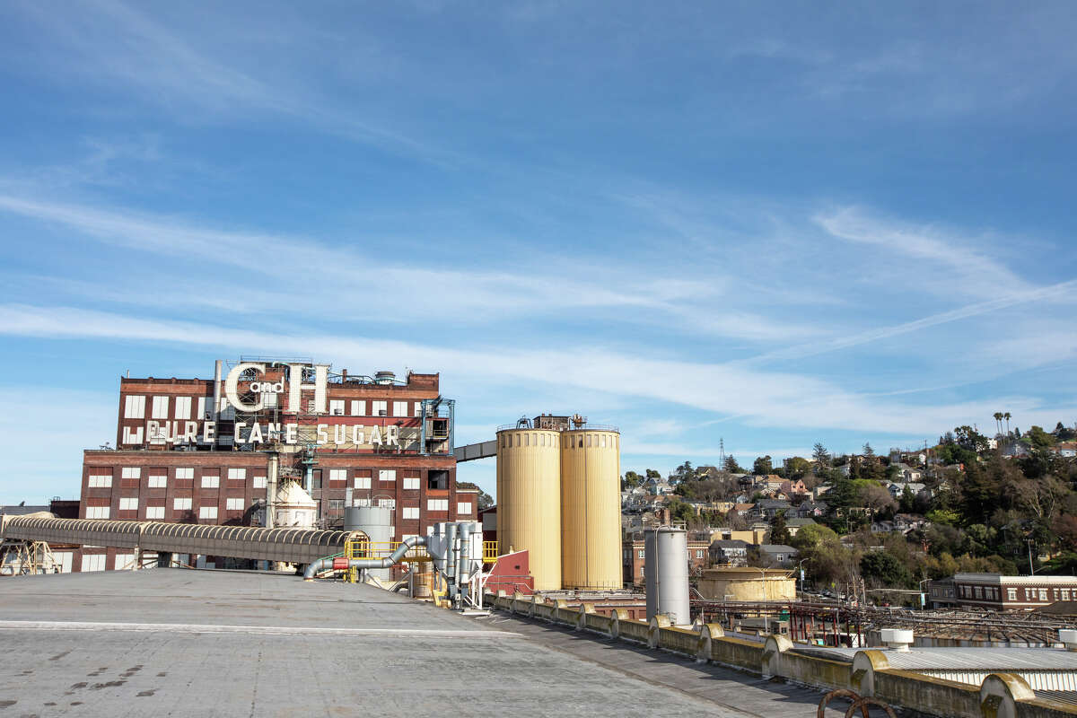 The story behind Bay Area ‘Sugar Town’ and that iconic sign