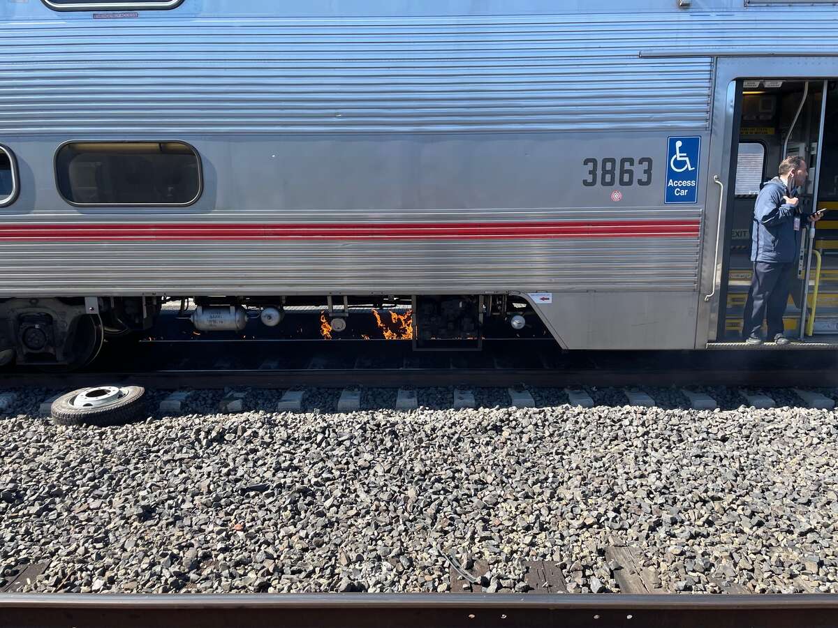 At least 13 reportedly injured after Caltrain from San Francisco ...