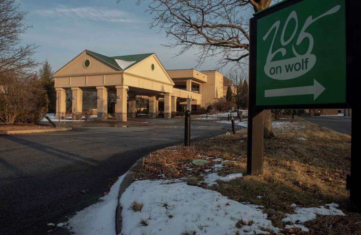 One of Wolf Road's largest hotels in Colonie, former Turf Inn, now ...