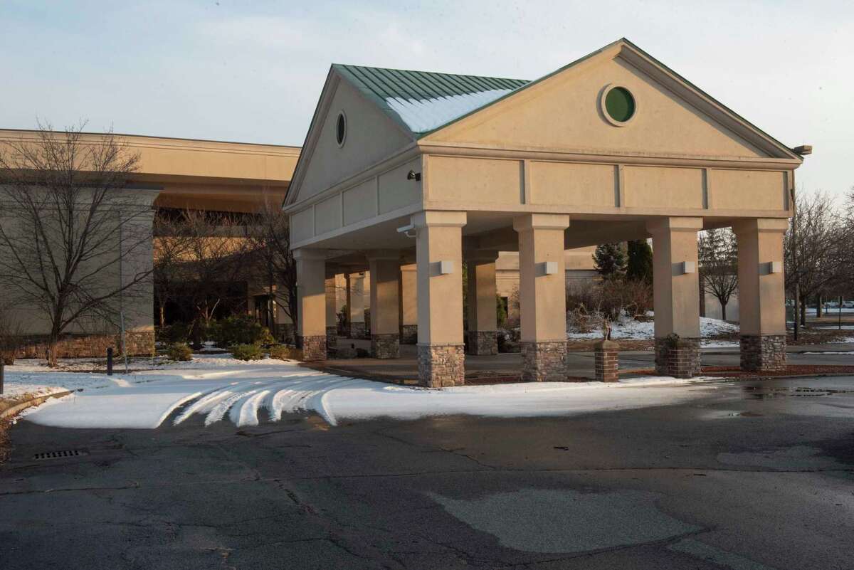 One of Wolf Road's largest hotels in Colonie, former Turf Inn, now ...