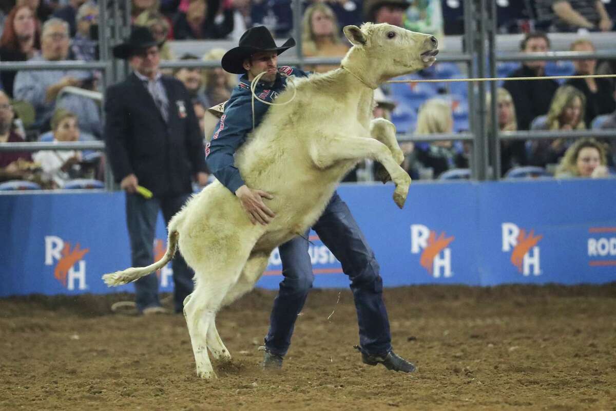 Photos: Thursday's action at RodeoHouston