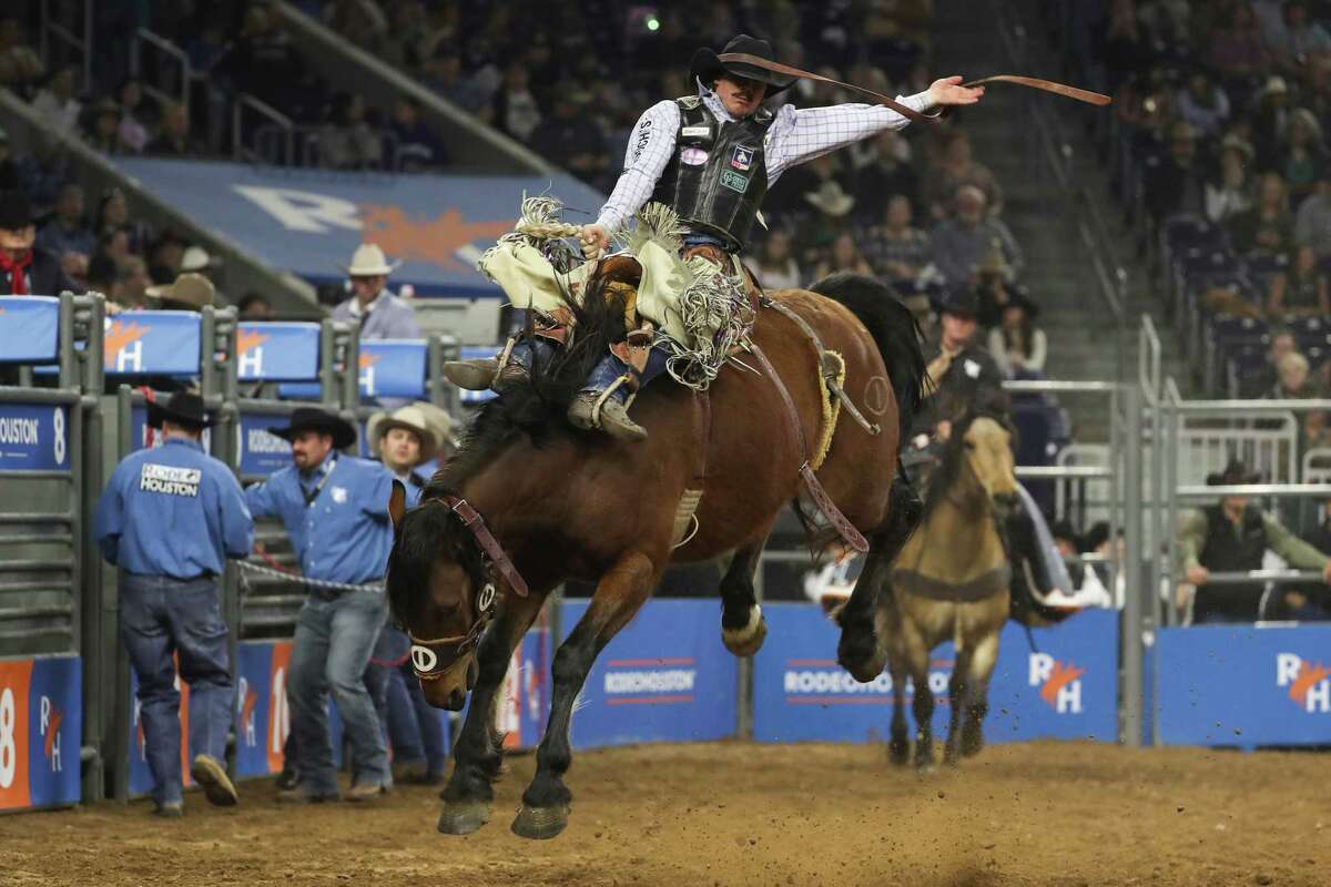 Photos: Thursday's action at RodeoHouston