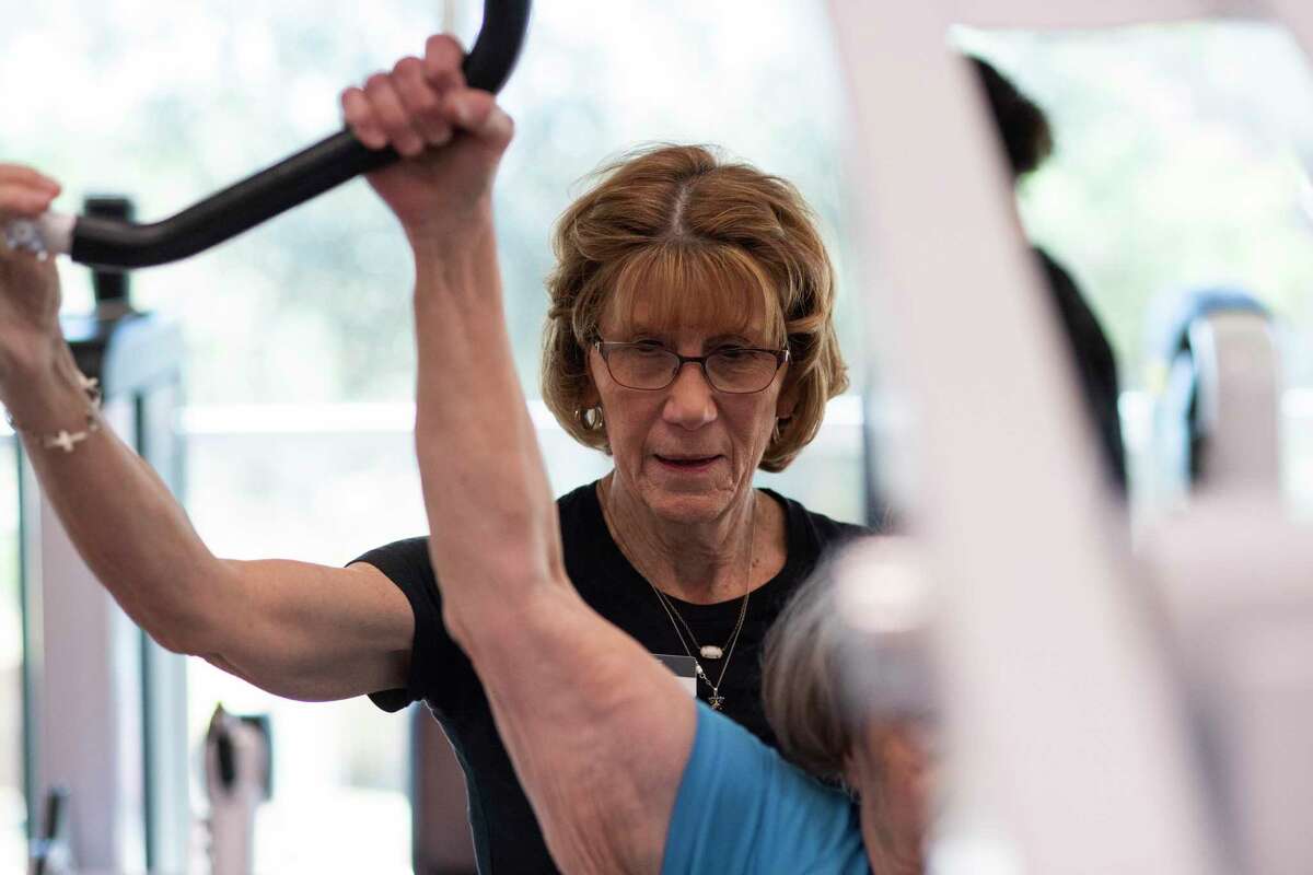 Katy woman loses 110 pounds after bariatric surgery and steady workouts