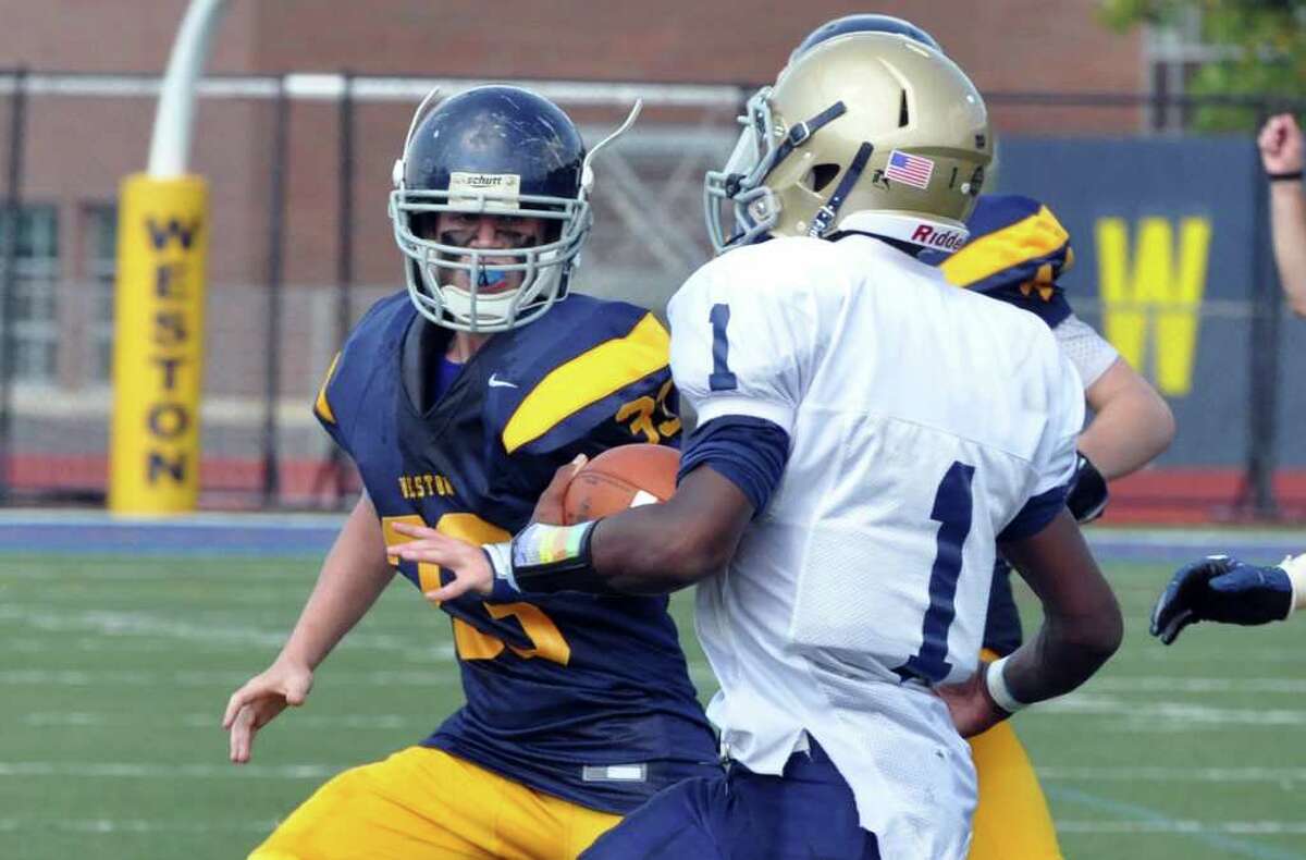 Trojans beat ND-Fairfield, 34-20