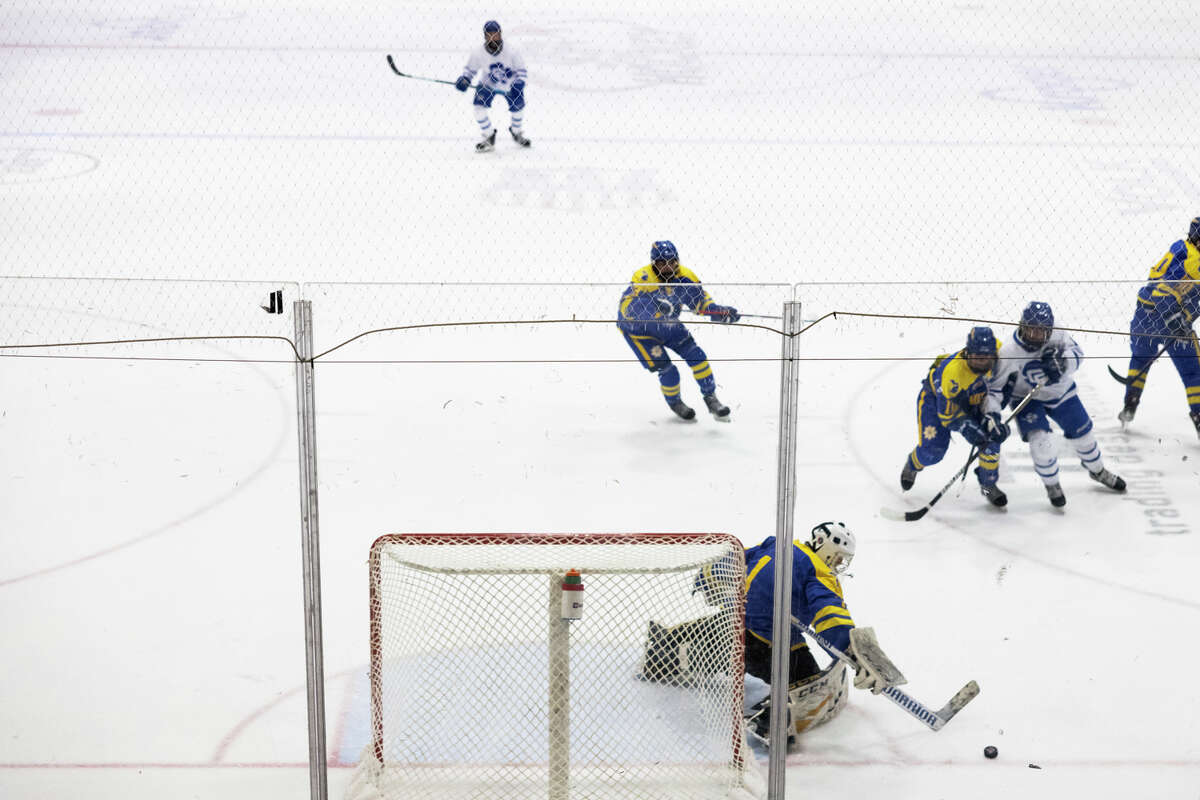 SEEN: Midland High School falls to Detroit Catholic Central in hockey ...