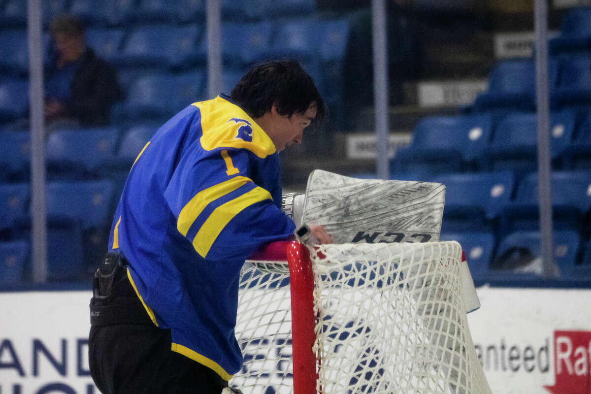 Chemics fall to No. 1 DCC in first Frozen Four berth in 11 years