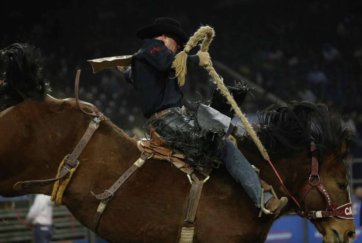 Barrel racer Kassie Mowry on a roll at RodeoHouston