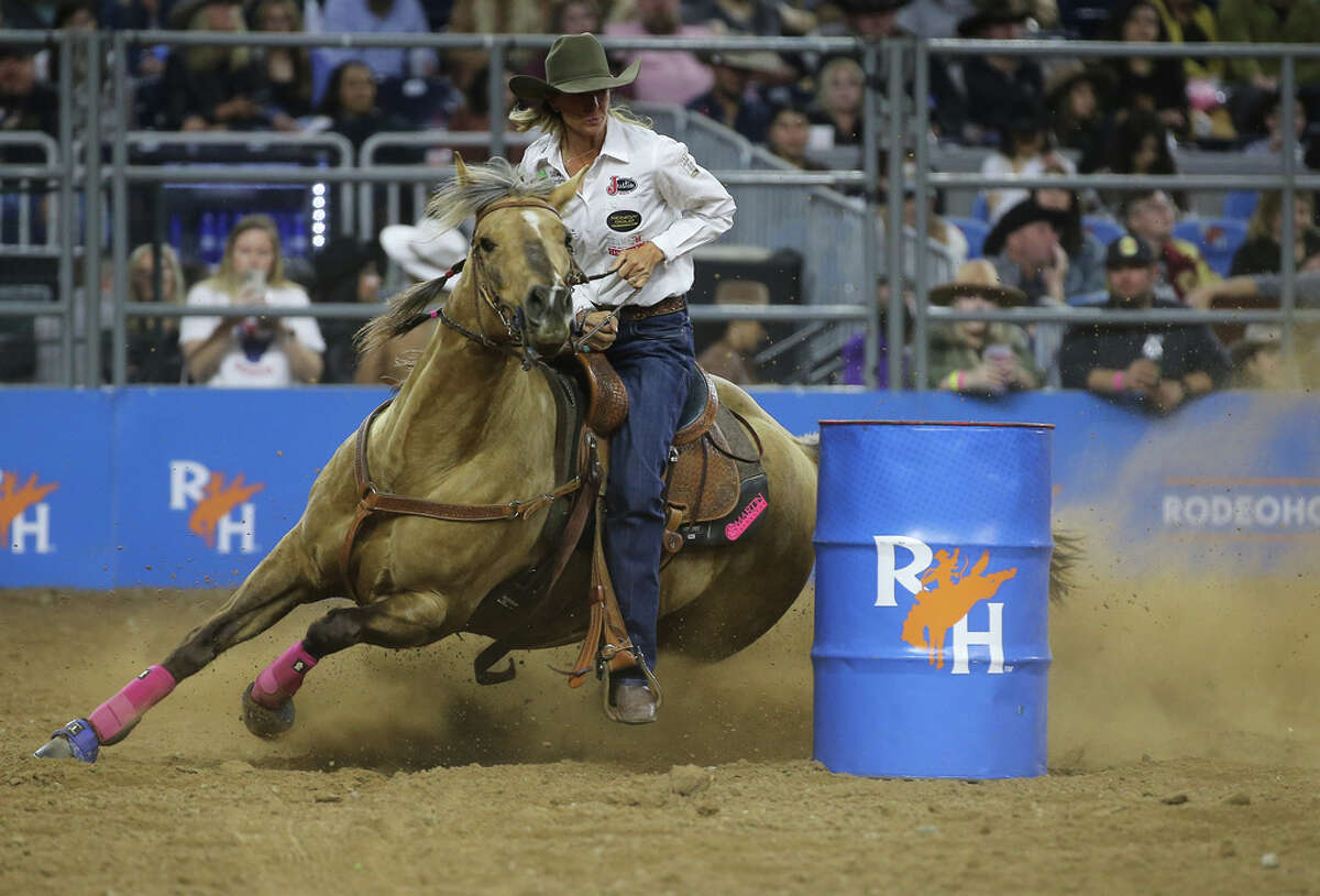 Cole Reiner wins bareback title at RodeoHouston Super Shootout