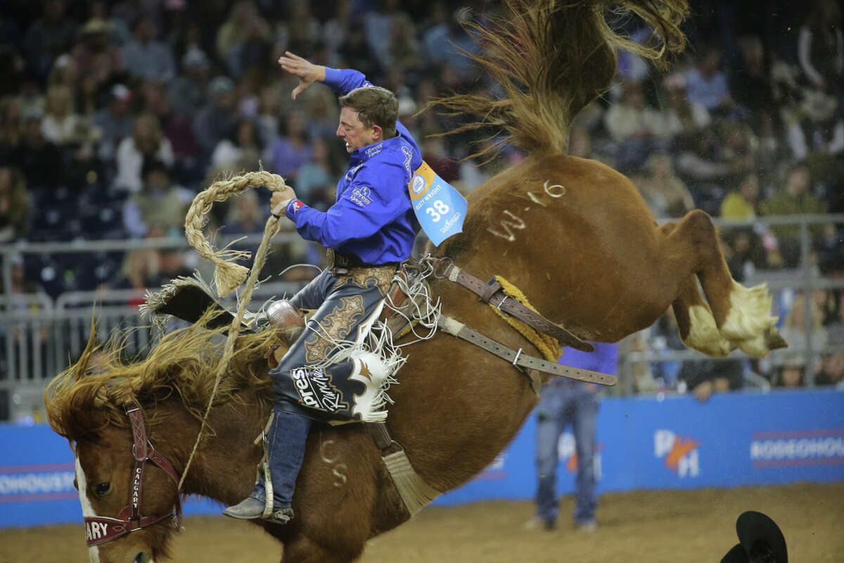 Cole Reiner wins bareback title at RodeoHouston Super Shootout
