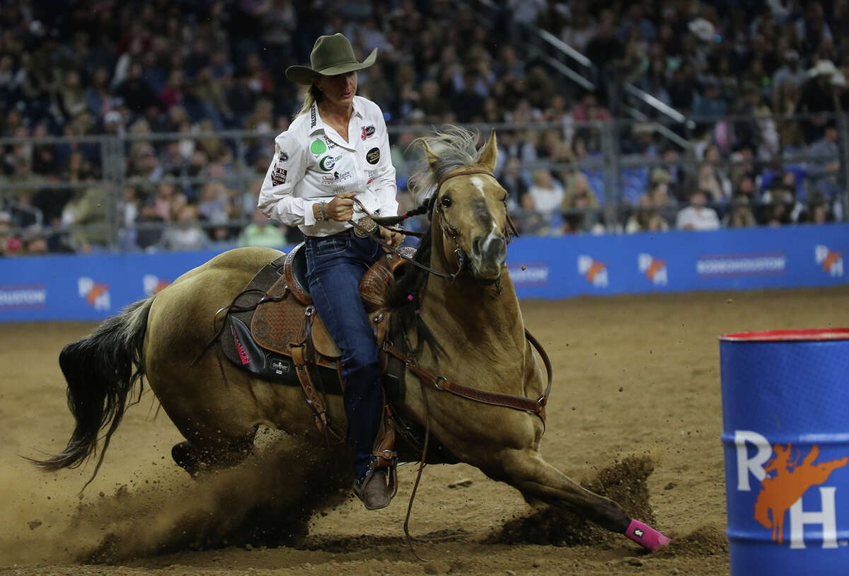 Cole Reiner wins bareback title at RodeoHouston Super Shootout