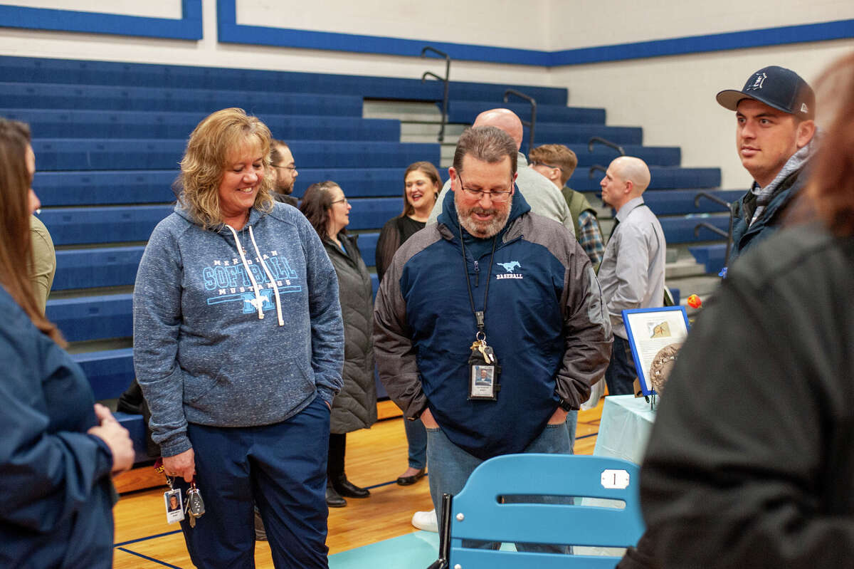 SEEN: Memorial held for bus driver Johnny Thorington at Meridian Early ...