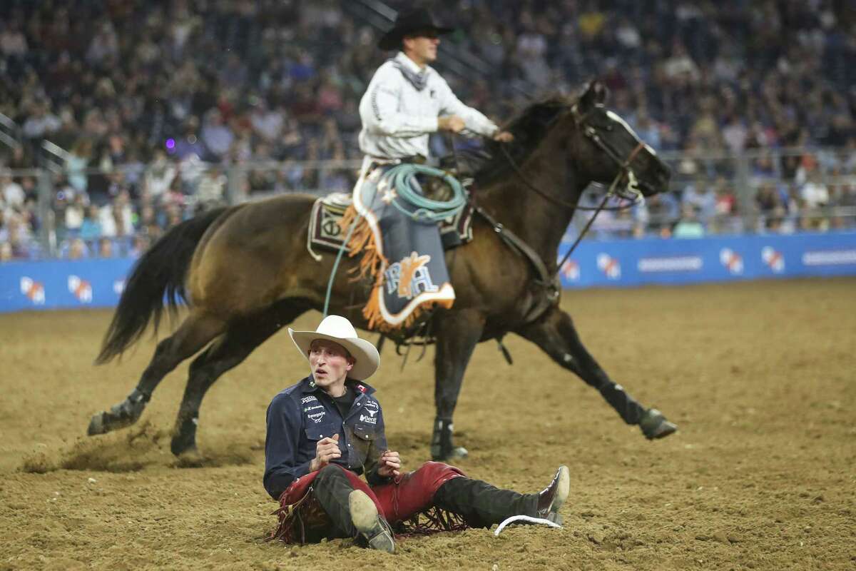 Photos: Sunday's action at RodeoHouston