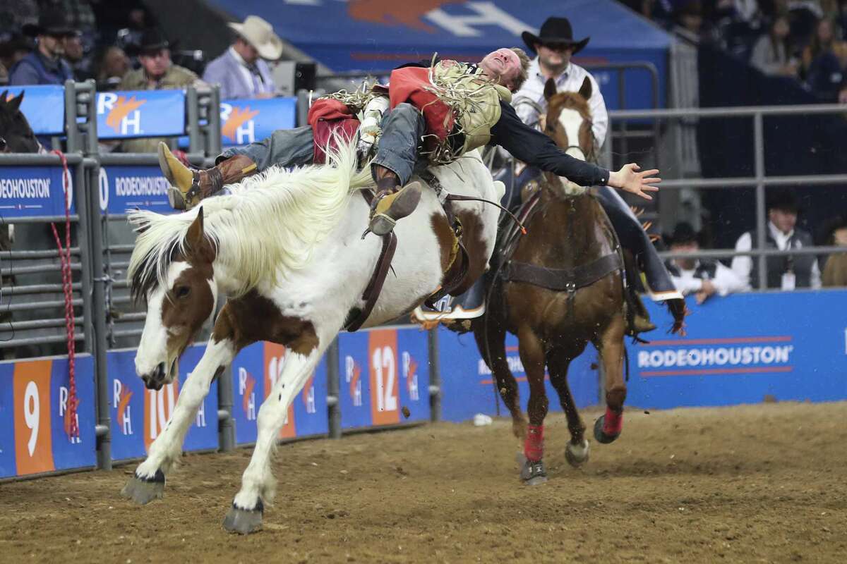 Photos: Sunday's action at RodeoHouston