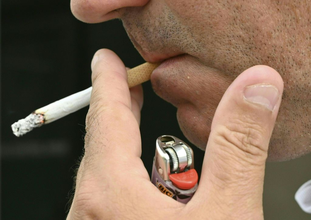 Michigan sees highest increase in smoking habits since pandemic
