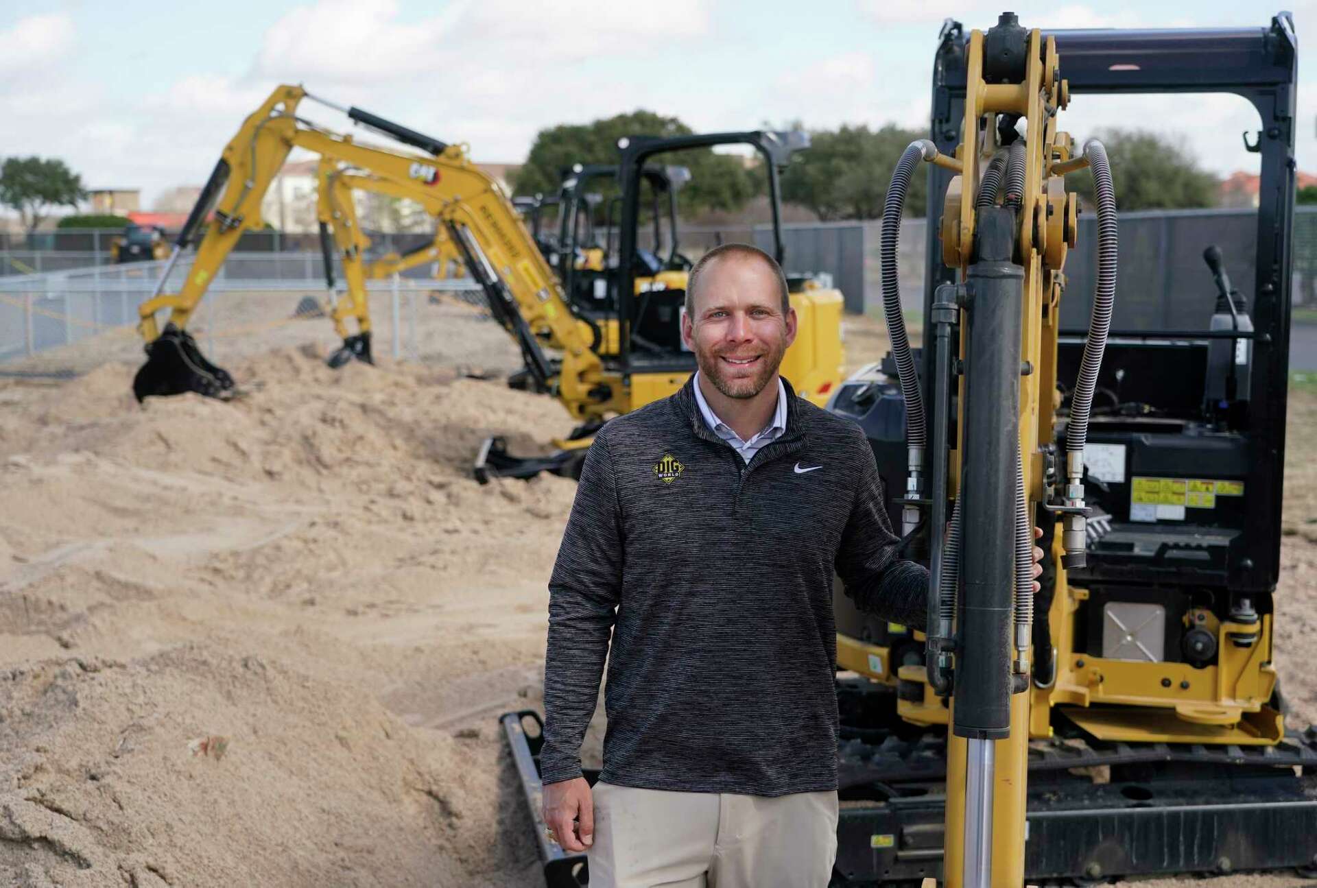 Dig World, Texas' first construction-themed amusement park, opens in ...