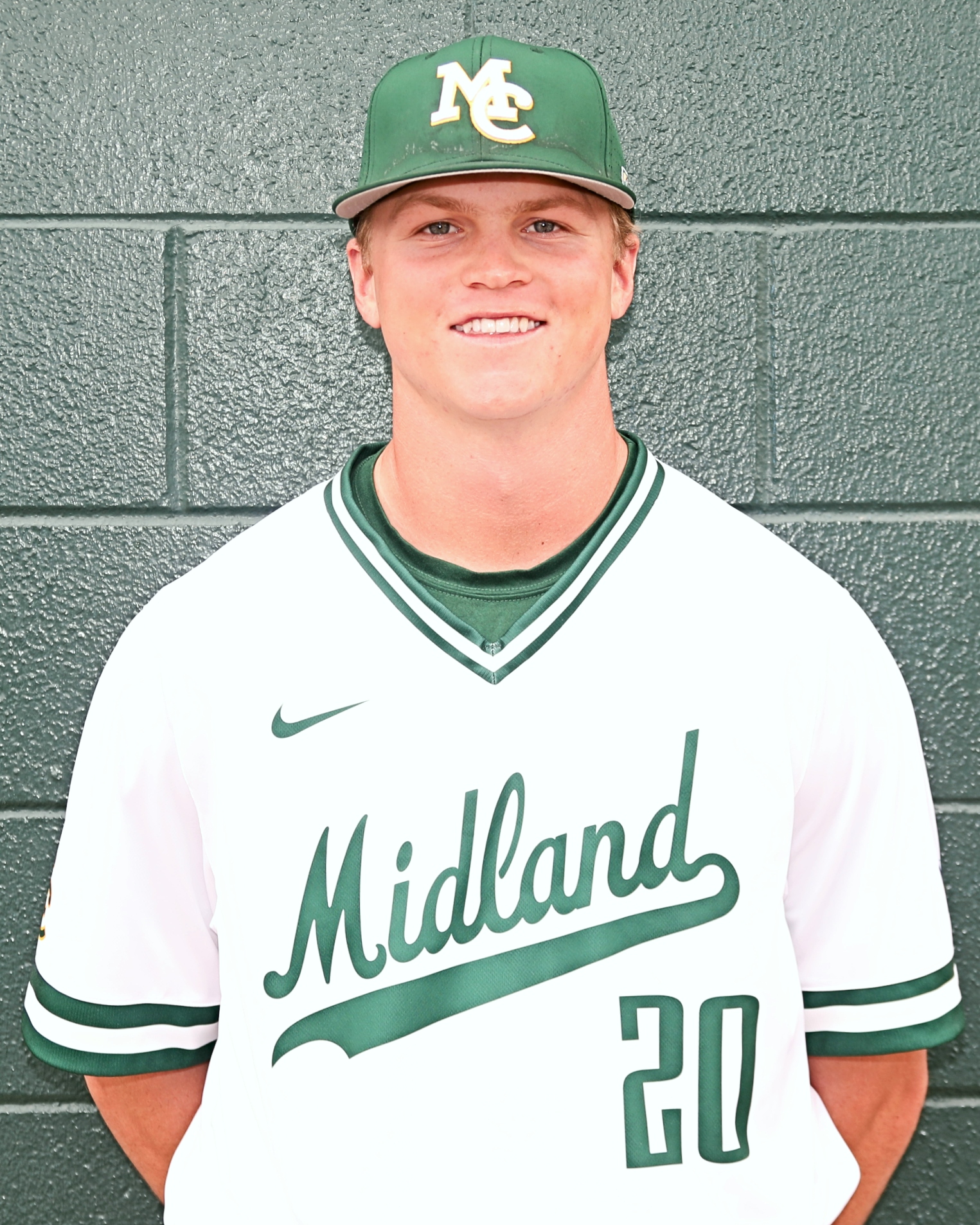 JC BASEBALL: Wells Ks 12 to help Chaps move to Region V championship
