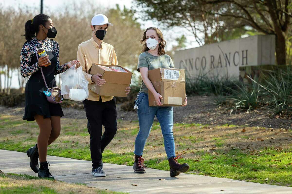 Texas has seen a surge in requests to pull books from schools. Here are ...