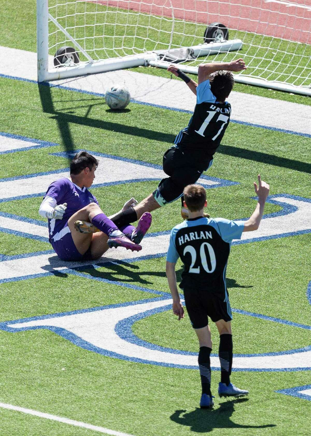 Harlan boys soccer caps another perfect district run
