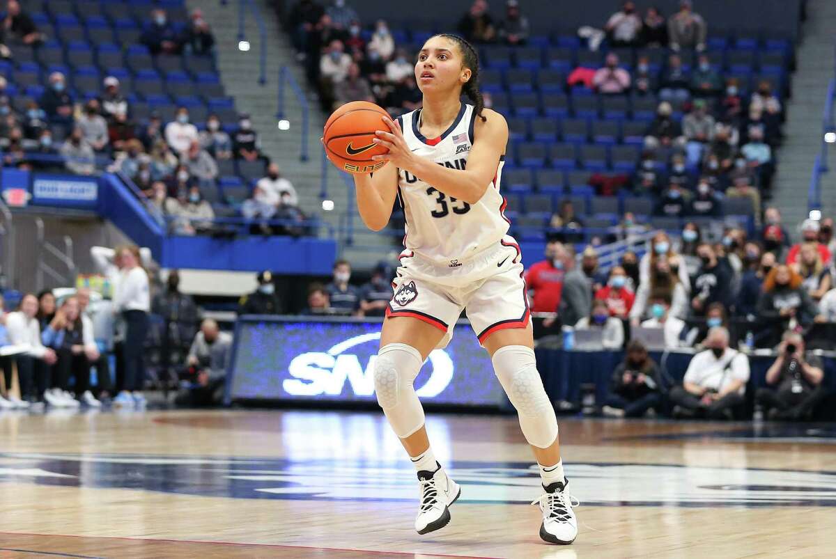 How UConn women’s basketball freshman Azzi Fudd found her confidence ...