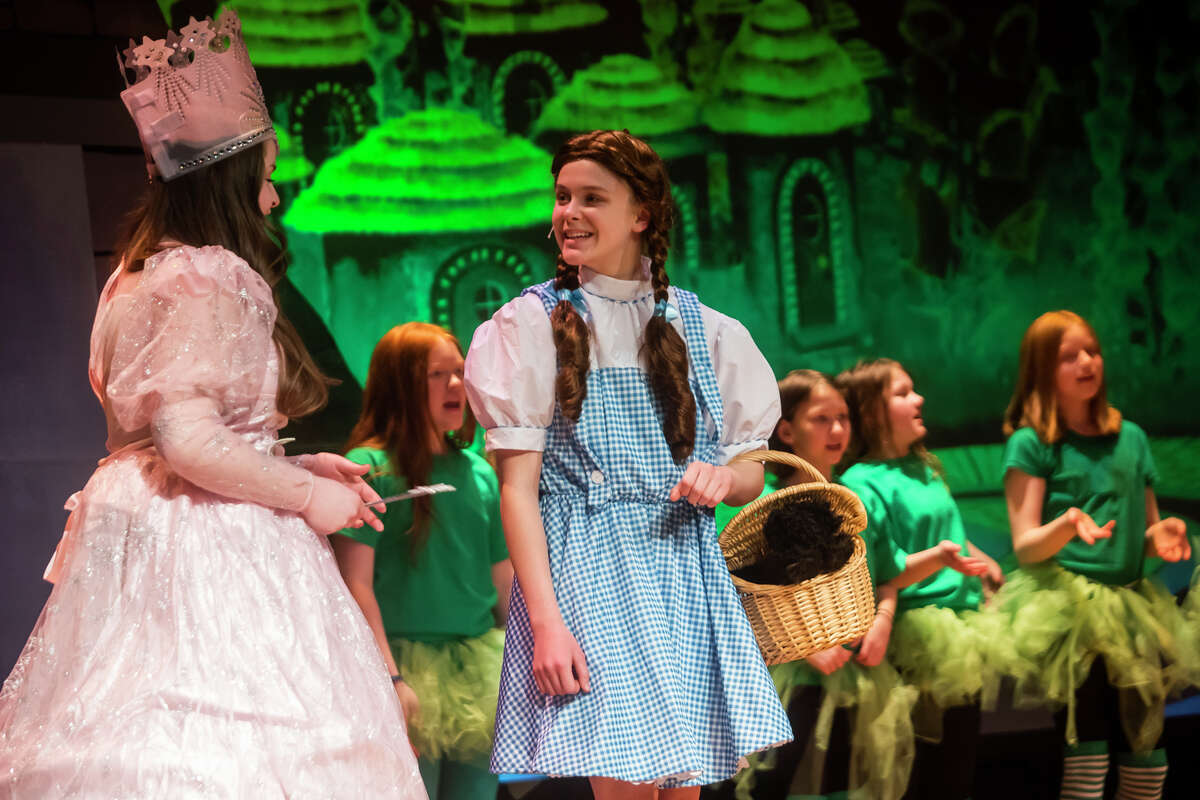 Coleman students, community come together for 'Wizard of Oz'