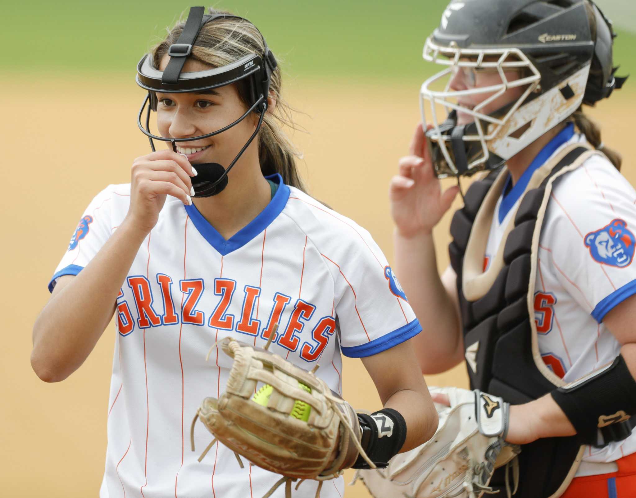 Grand Oaks' Bellinger halts Magnolia rally