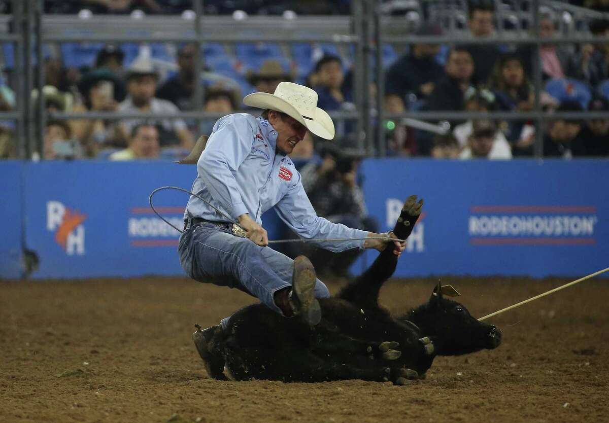 Saddle bronc rider Wyatt Casper wins RodeoHouston Wild Card