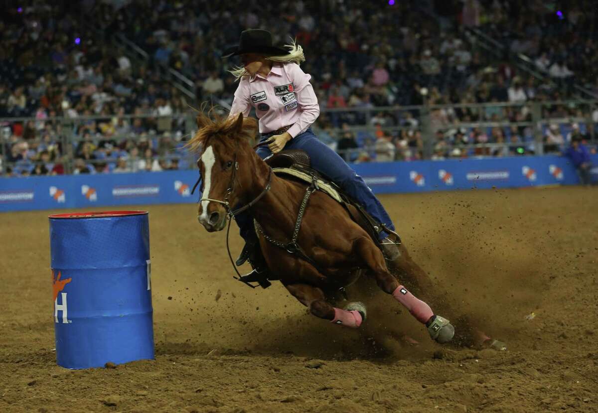 Saddle bronc rider Wyatt Casper wins RodeoHouston Wild Card