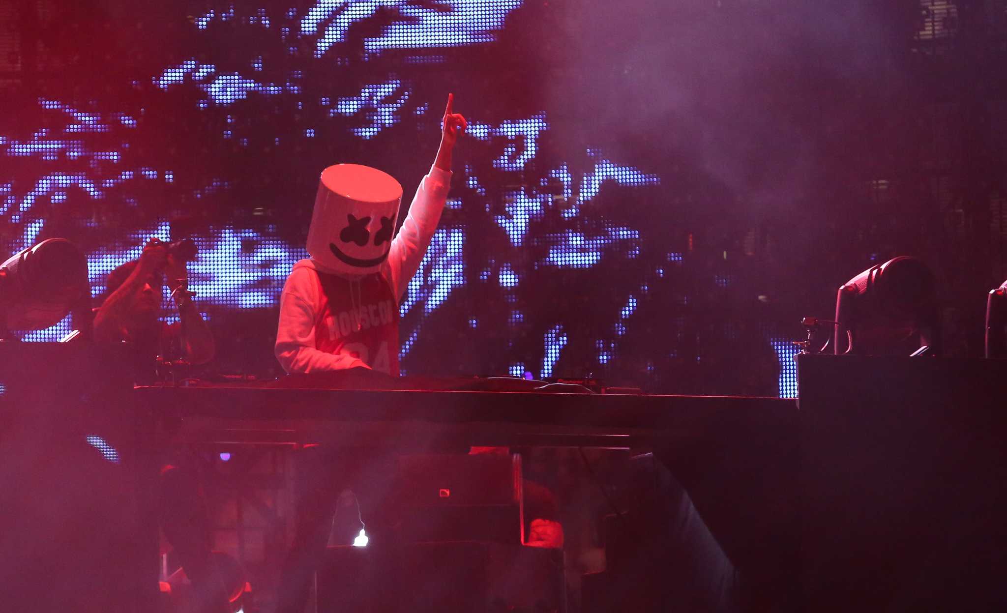 Rodeo Review: Marshmello draws a huge RodeoHouston crowd