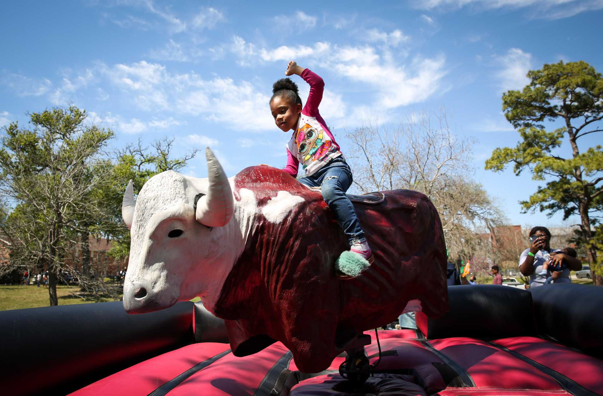 Kids Mini Rodeo brings a petting zoo and horseback riding to Third Ward