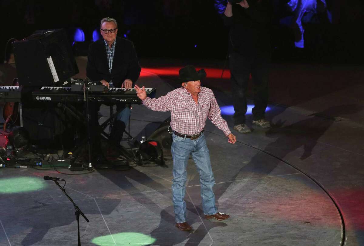 Sun sets on a successful return of Houston Rodeo season