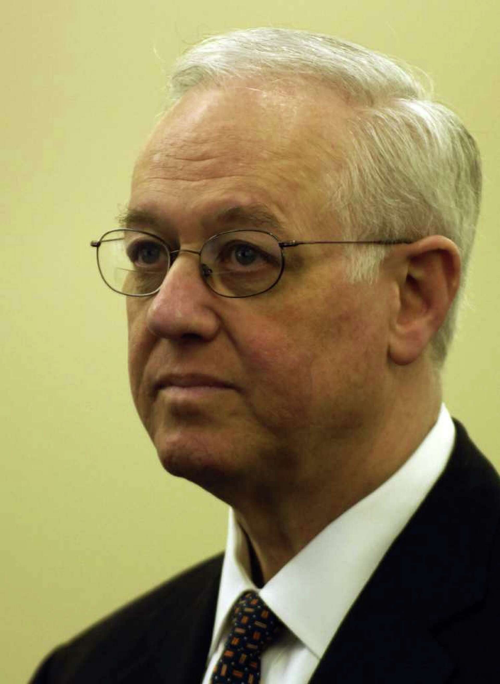 Hevesi admits $1M high life